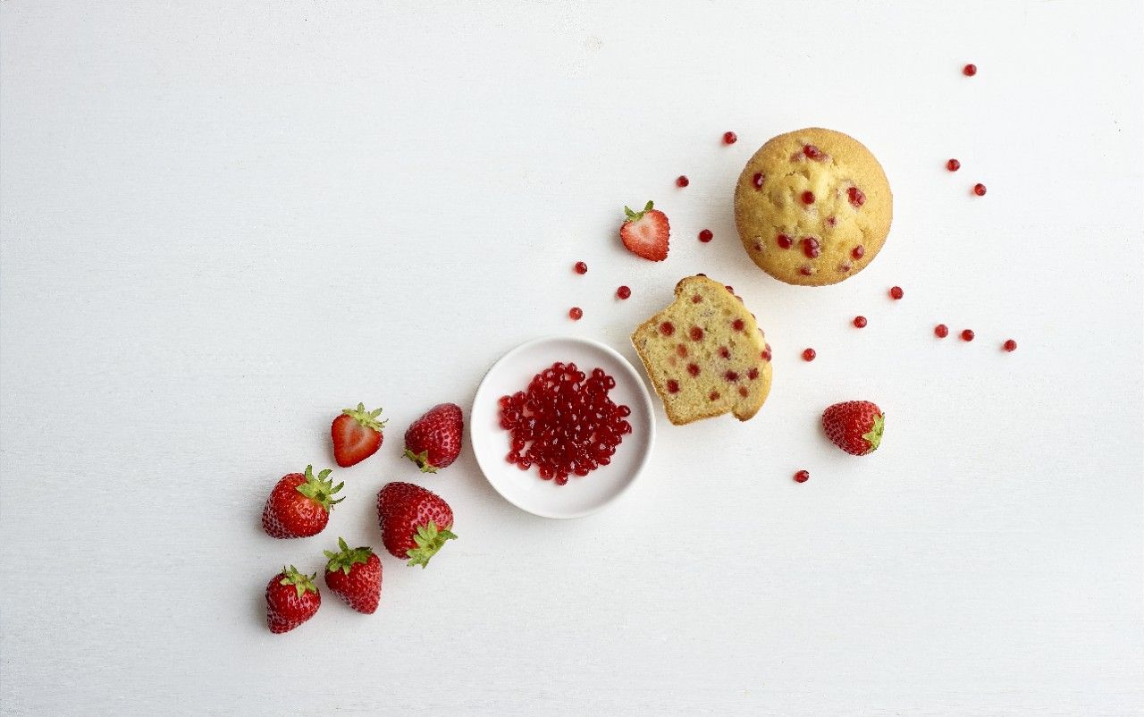 Smoobees - innovative soft and smooth strawberry inclusions | Puratos ...