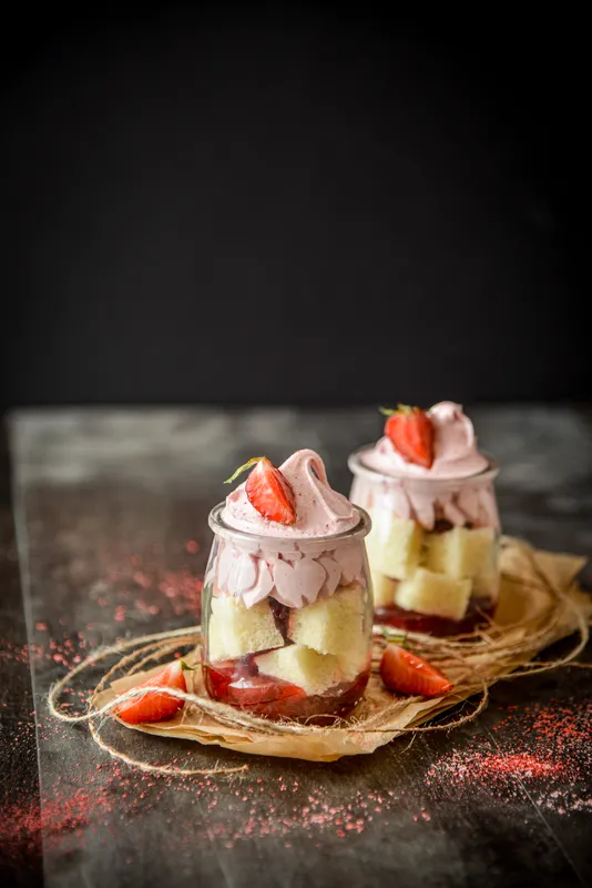 Strawberry Mousse Verrine - Puratos