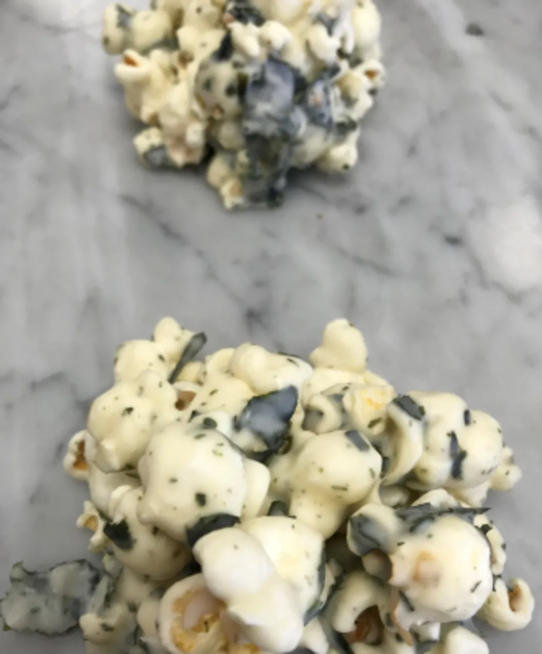 Chocolate Nori Popcorn Cluster - Puratos
